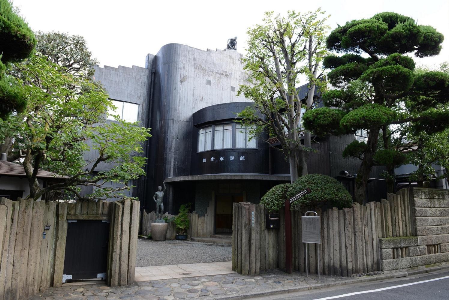 【生誕140年特別展「アトリエの朝倉文夫」関連イベント】昇降台稼働 文化情報プラットフォーム